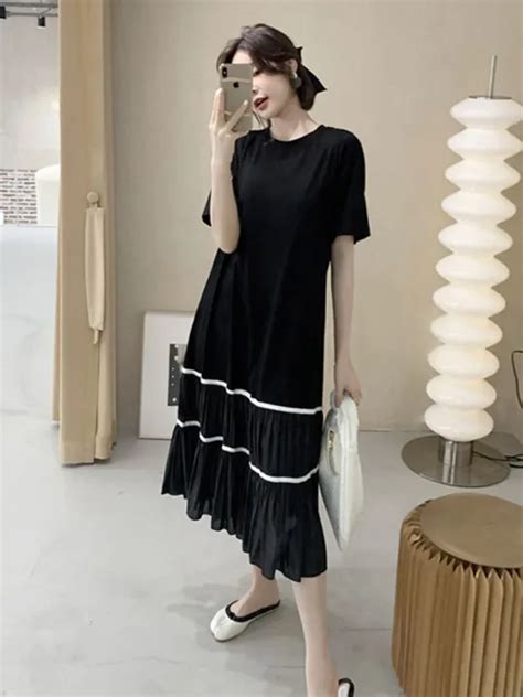 Ang Bersyon Ng Korea Ng Maluwag Na Hem Chiffon Stitching Pleated