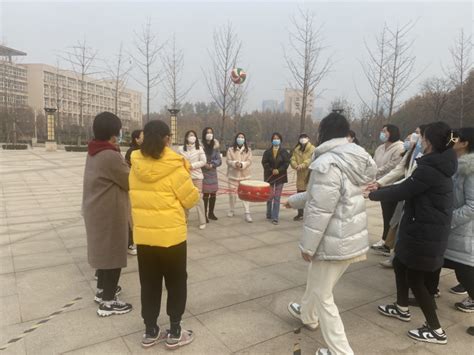 马克思主义学院分工会举办击鼓颠球 凝心聚力活动 马克思主义学院