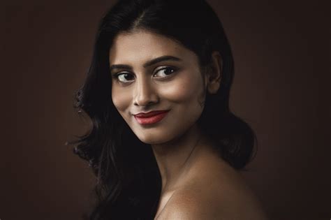 Premium Photo Portrait Of Young And Rich Indian Woman With Beautiful