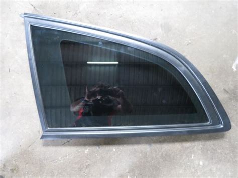 Ve Vf Hsv Ssv Sportswagon Rear Quarter Window Salvage Auto Sales