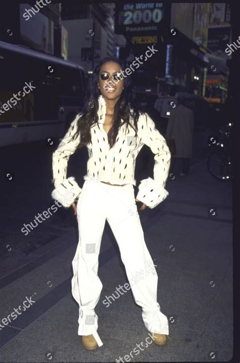 Singeractress Aaliyah Outside Mtv Studio Promoting Editorial Stock Photo Stock Image