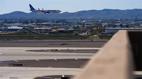 United Airlines Plane Loses Tire During Takeoff From La And Yes It Was
