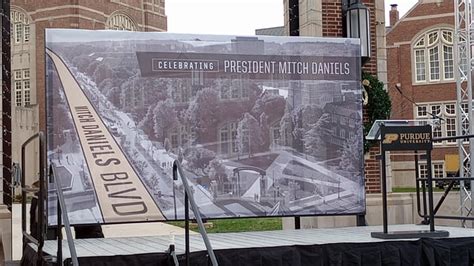 Phys 221 Curve Rpurdue