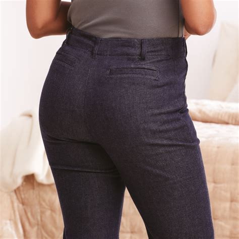 Silhouette® Incontinence Underwear For Women Depend® Us