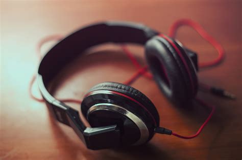 Speak A R Proof Of Concept Malware Turns Headphones Into Spies How To