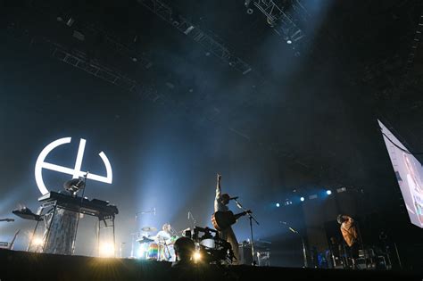 Hy Countdown Japan 2526 ライブ写真＆セットリスト｜音楽情報サイトロッキング・オン ドットコム