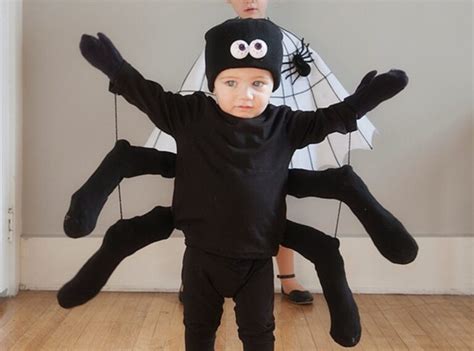 15 Diy Robot Costume Ideas For Futuristic Fun Parties Julie Ann Art