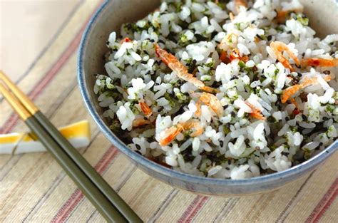 アオサ混ぜご飯【e・レシピ】料理のプロが作る簡単レシピ20080414公開のレシピです。