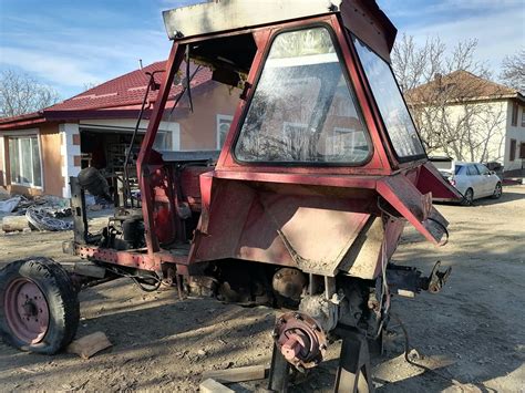 Dezmembrez Tractor U650 Vernesti • Olx Ro
