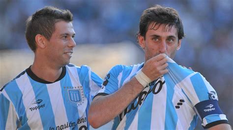 Racing Volvió Al Triunfo Con Goles De Milito Y Bou