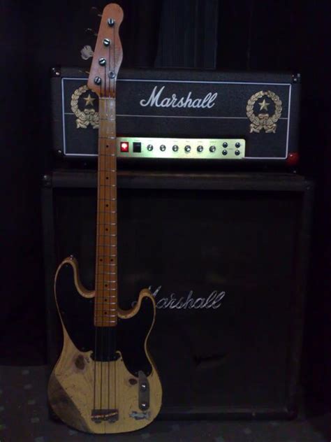 1992lem Lemmy Kilmister Super Bass Signature Marshall Audiofanzine