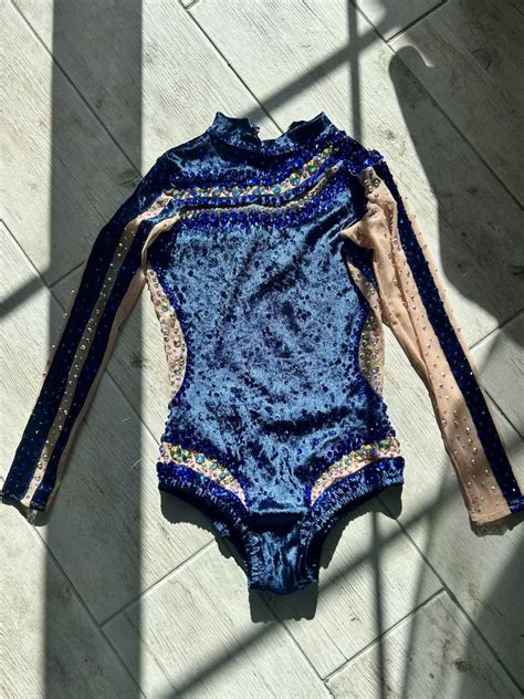 Купальник для художественной гимнастики 5 000 грн Одяг для дівчаток Київ на Olx