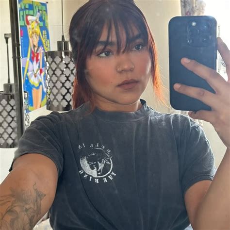 𝓴𝓪𝓻𝓲𝓷𝓪 𝜗𝜚 soy kari on Threads