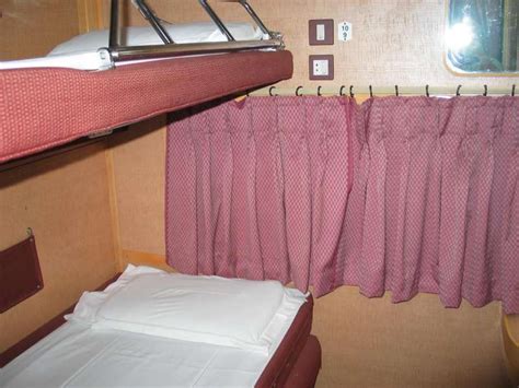 India Travel Pictures First Class Ac