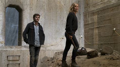 2024 Fear The Walking Dead Season 8 First Clip Released Troy Otto