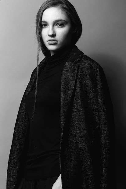 Stefanie Tedards Stars Management Portfolio Women