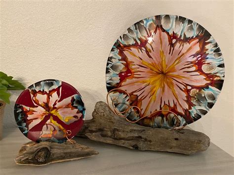 Frit Stretching In 2024 Fused Glass Art Glass Art Products Glass