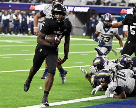 St John Bosco Football Handles Pressure To Beat Servite At Sofi