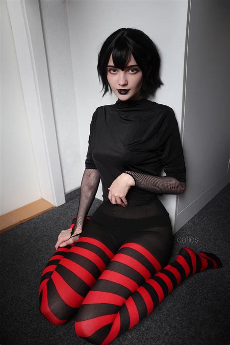 Mavis From Hotel Transylvania By Caties Cosplayers