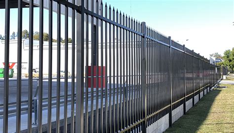 Difference Between Temporary And Permanent Fence Fence Depot