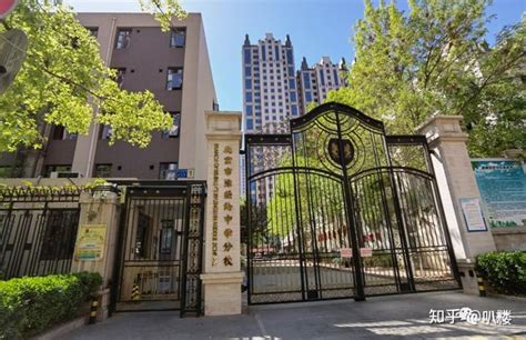 【周末看房系列】望京上京新航线132平31户型，盘他上陈经纶中学分校九年一贯 知乎