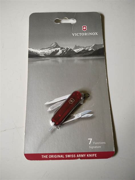 Victorinox Signature Alat Saku Dengan Pulpen Alat Multifungsi Original Lazada Indonesia