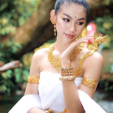 ប្រុងប្រយ័ត្ន គណនីយមួយប្រើរូបថតកញ្ញាឯកទេសចរណ៍ ចន សុទីម៉ាដើរបោកប្រាស់គេ នគរដ្រេហ្គន