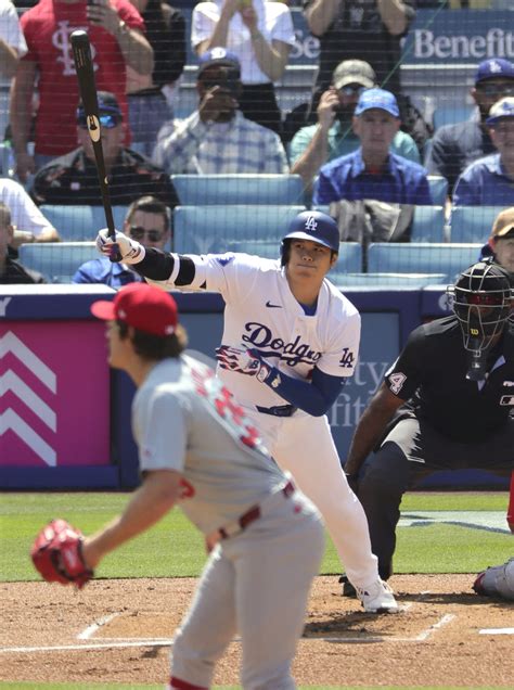 大谷翔平、本拠地開幕戦で2安打 チーム快勝、ファン大歓声47news（よんななニュース）
