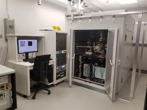 Brand New Phi Field Emission Scanning Auger Microprobe Fesam