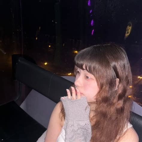 𝐘𝐘 yao 0120 threads say more
