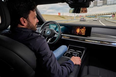 Level 3 Highly Automated Driving Available In The New Bmw 7 Series From Next Spring