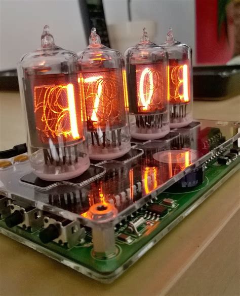 Betatronics A Nixie Tube Digital Clock With Zm1000 Tubes
