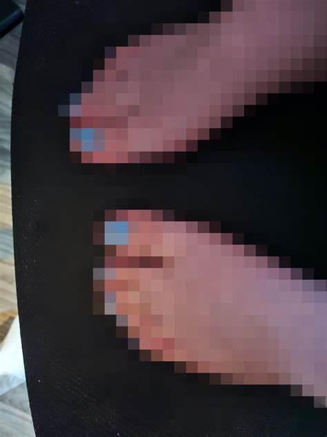 Free Feet Pics For Loyal Subjects~ R Feetnsfw4