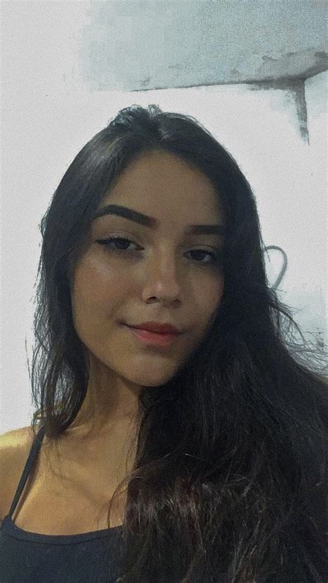 Pin De Tiffany Moreira Em Salvamentos Rápidos Em 2022 Fotos Fake De