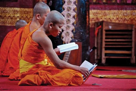 Introducing The Pāli Tipitaka Nalanda Buddhist Society