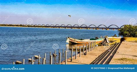 Godavari River Floods Rajahmundry Town During Monsoon Editorial Image