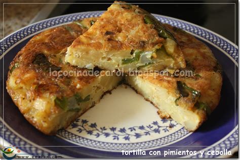 La Cocina De Carol Tortilla De Patatas Con Pimientos Y Cebolla