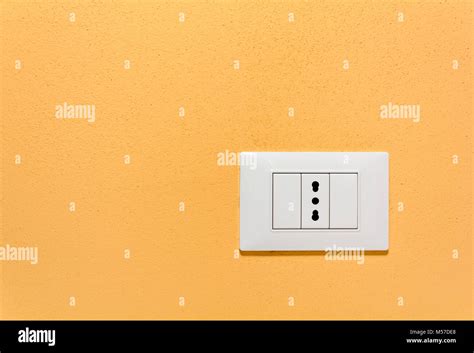 Presa Vuota Immagini E Fotografie Stock Ad Alta Risoluzione Alamy