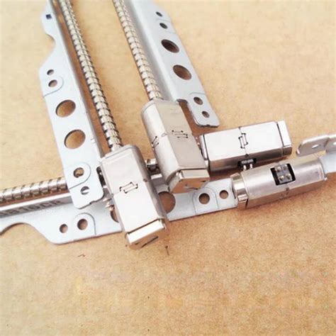 1 шт Japna 3 5v 2 фазный 4 проводной шаговый двигатель с длинным винтом стержень 5 7 мм микро