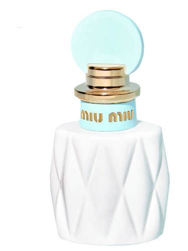 Miu Miu Fleur De Lait Miu Miu 香水 一款 2023年 新的 女用 香水