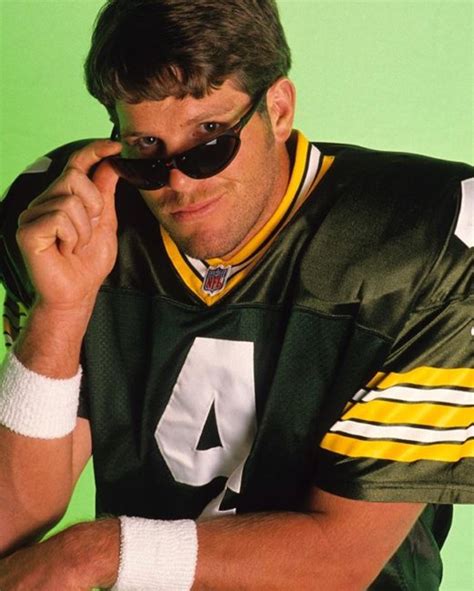 Brett Favre Among Packers Greats Named To Nfl 100 All Time Team