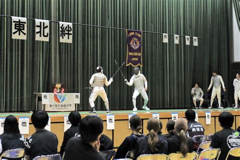 東北文化学園大、東北5県の小中高校生対象にフェンシングの合同練習会 日本代表も参加 河北新報オンライン