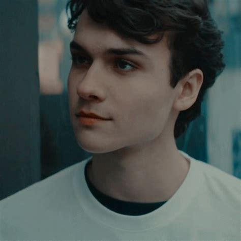 Marcus Riddles Instagram Twitter And Facebook On Idcrawl