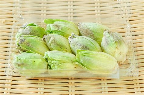 ふきのとう（l） 【業務用食材の仕入れなら八面六臂】