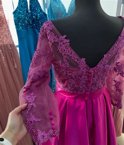 ВЕЧЕРНИЕ ПЛАТЬЯ ВЫПУСКНЫЕ СВАДЕБНЫЕ Спб Привет дорогие выпускницы ️Предлагаю вам