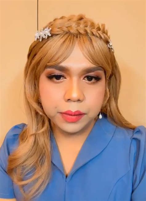 ชมคลิป กูดึงเองค่ะ “ลีน่า จัง” รับคำท้า “แพรรี่” กระชากผมตัวเอง ลั่น