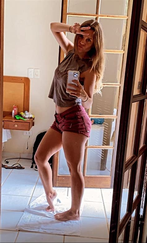 Daniela Carvalhos Feet