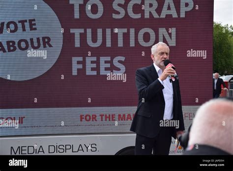 Jeremy Corbyn Labour Leader Campaign Speech In Watford June 7th Stock