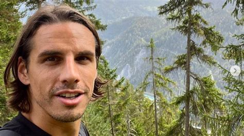 Sommer Tempo Di Escursioni E Vacanze Per Il Portiere Dellinter Foto