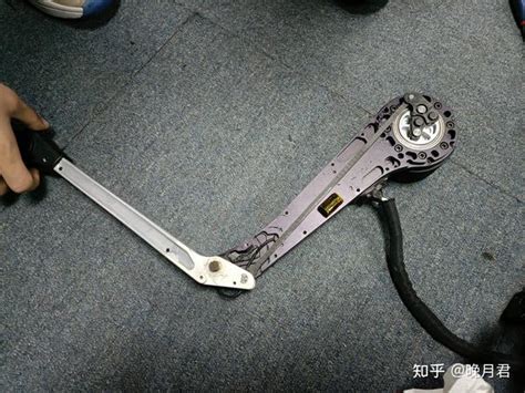 宇树腿部连杆结构 知乎
